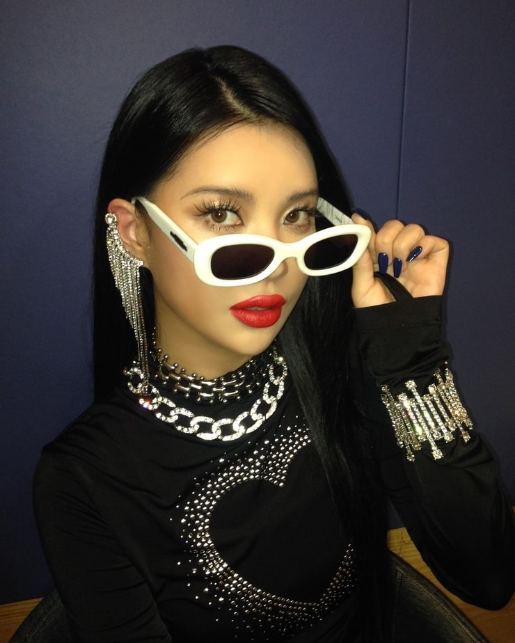 Picture of Moon Sujin