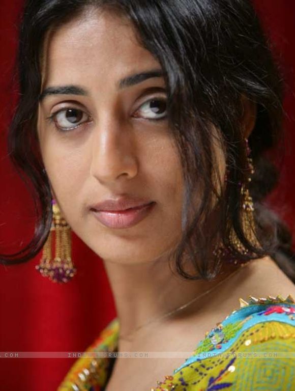 Image of Mahie Gill