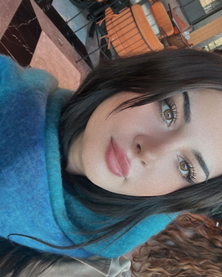 Picture of Merve Can