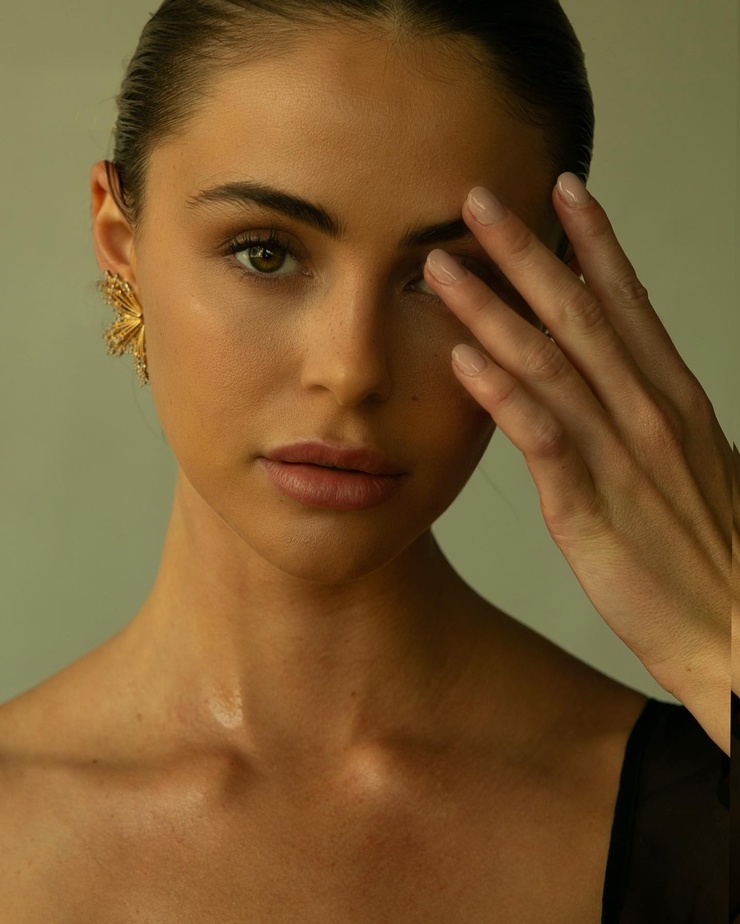 Picture of Daniella Beckerman