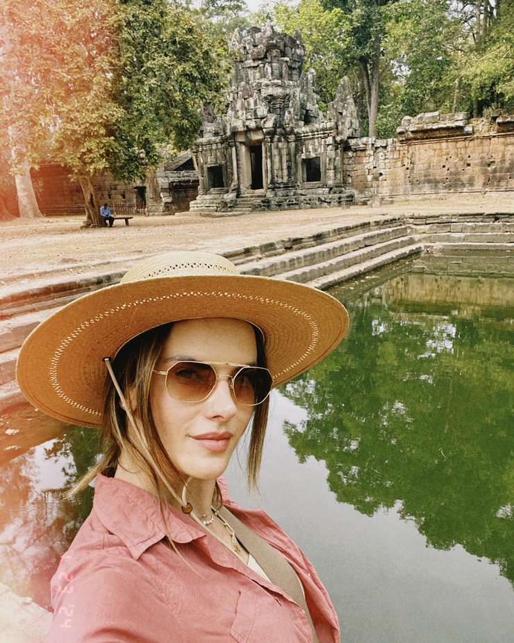 Picture of Alessandra Ambrosio