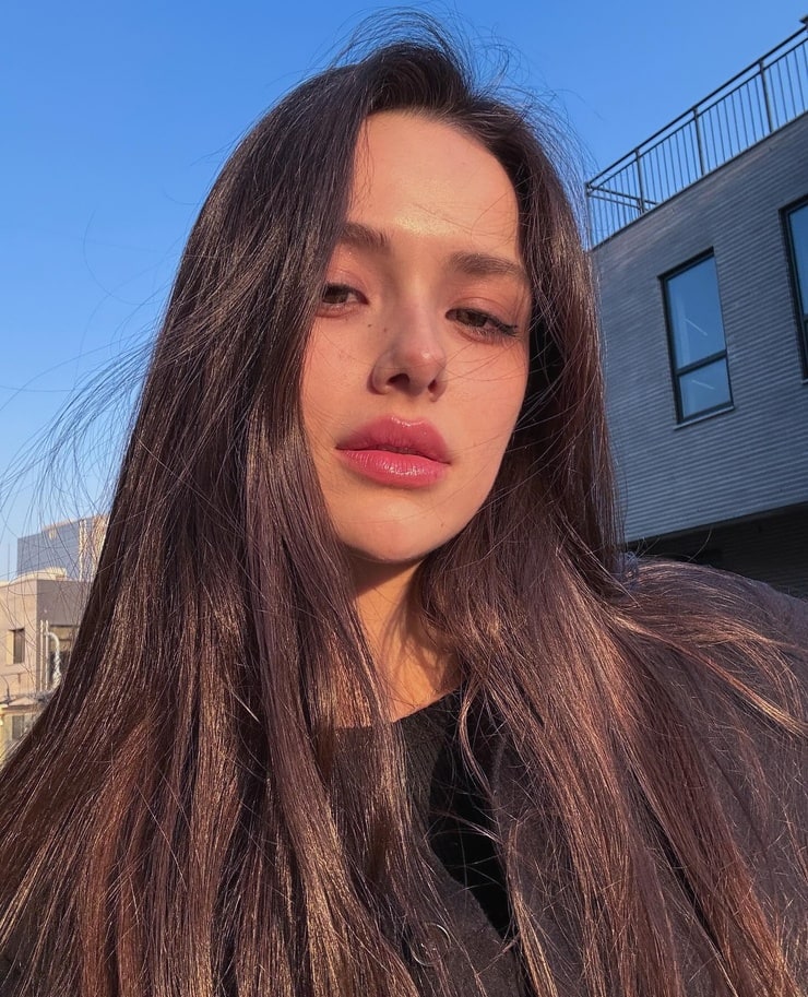 Picture of Lisa Rosh