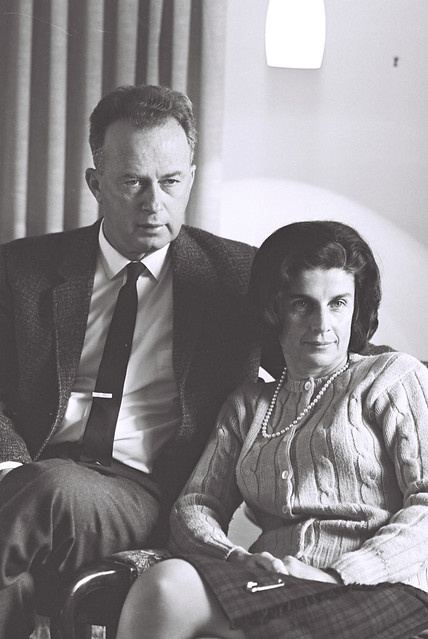 Yitzhak Rabin picture