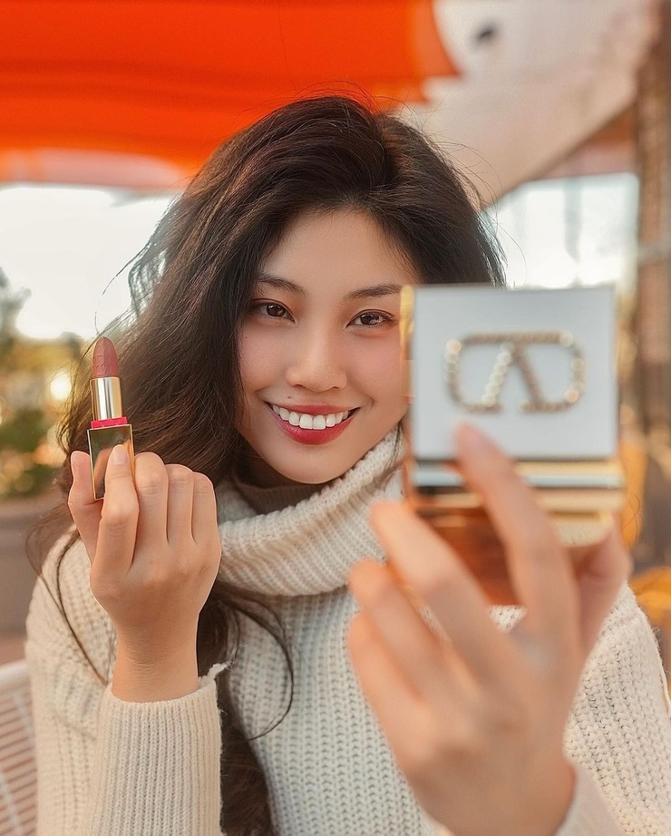 Picture of Julia Tang