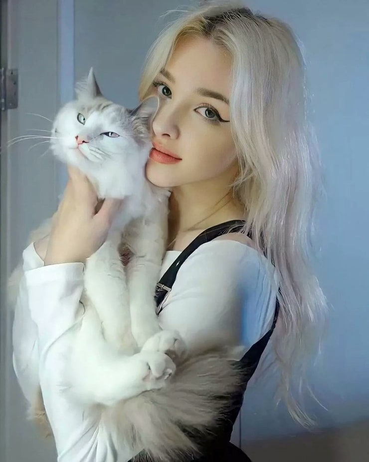 Picture of Elina Karimova