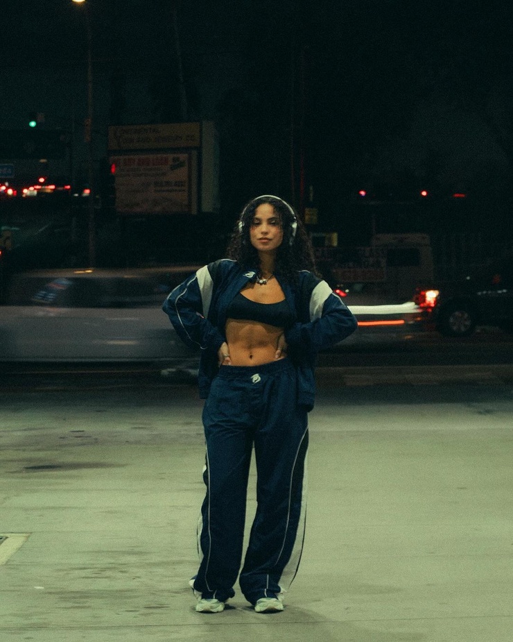 Image of Riri Simpson