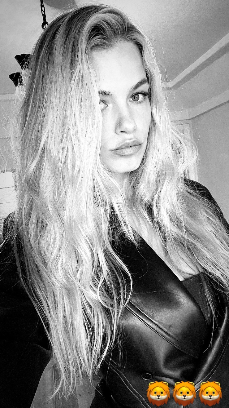 Hailey Clauson image