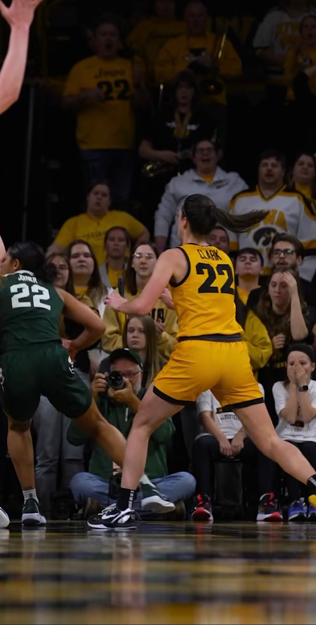 Picture of Caitlin Clark (ii)