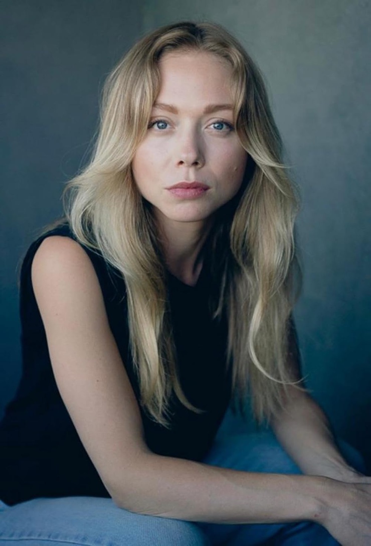 Picture of Naomi Battrick