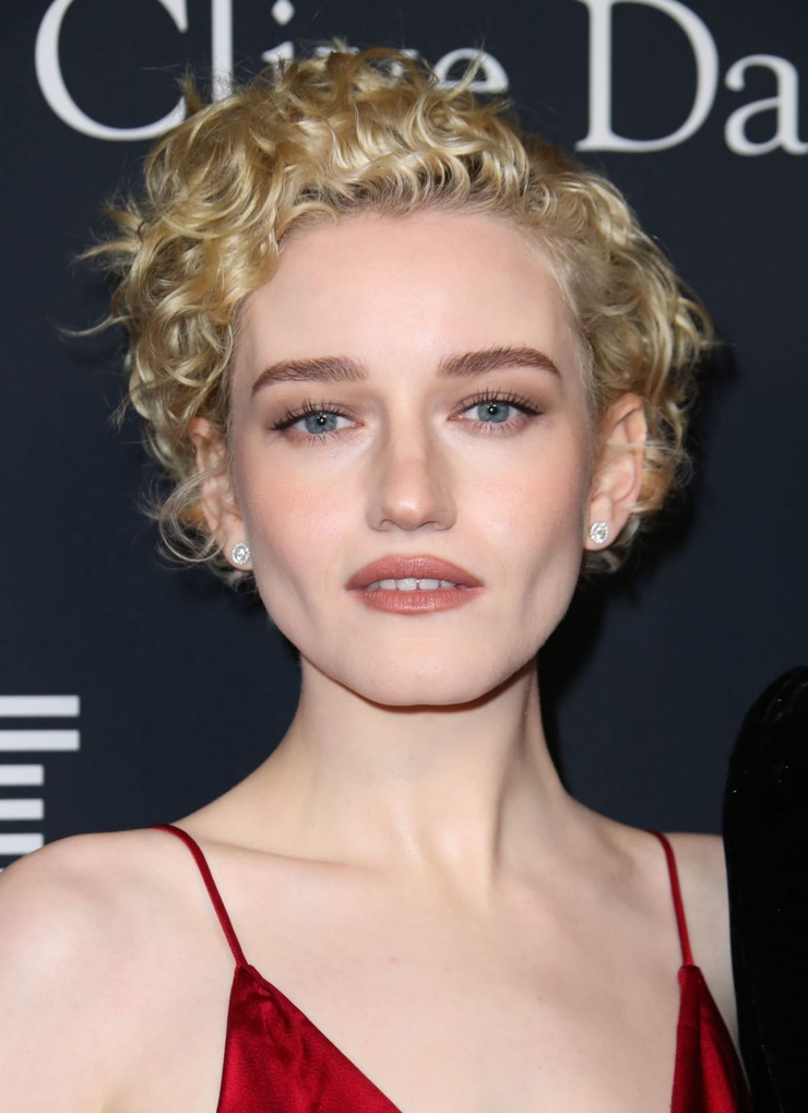 Picture of Julia Garner