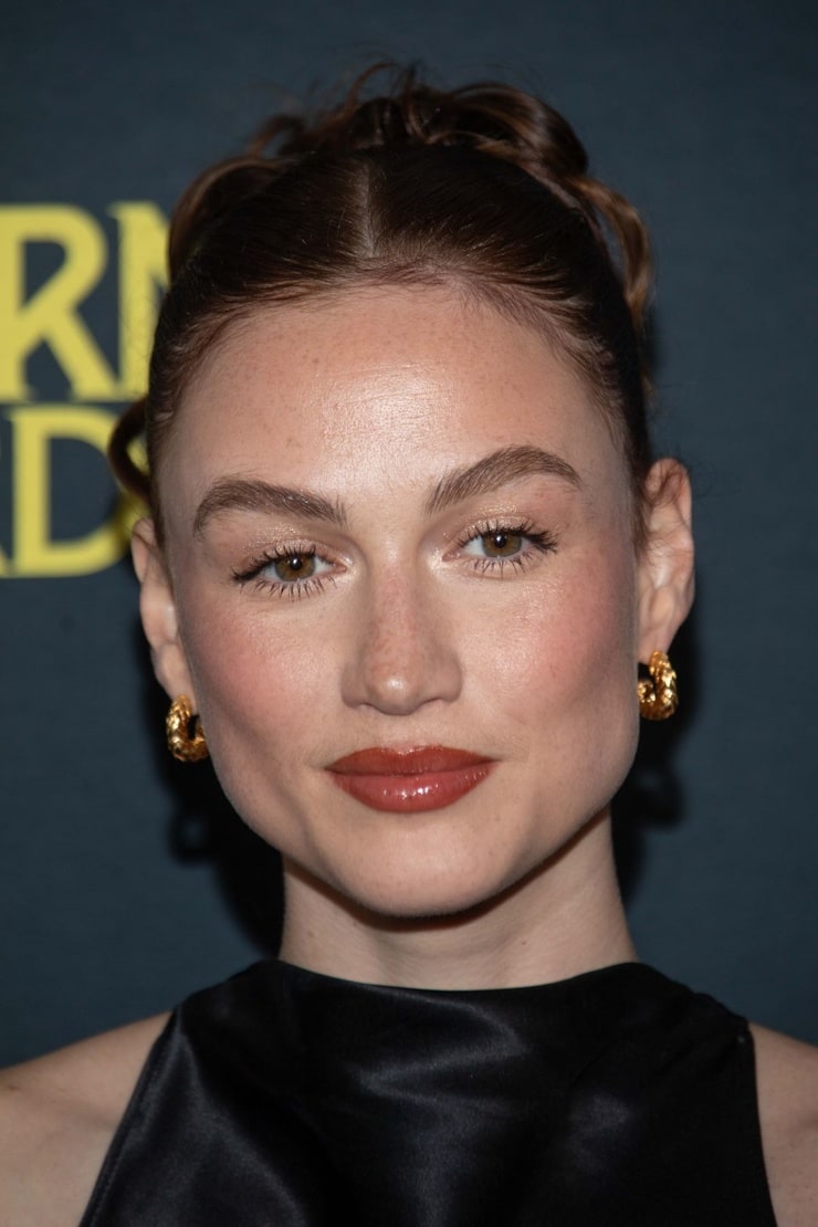 Picture of Madison Lintz