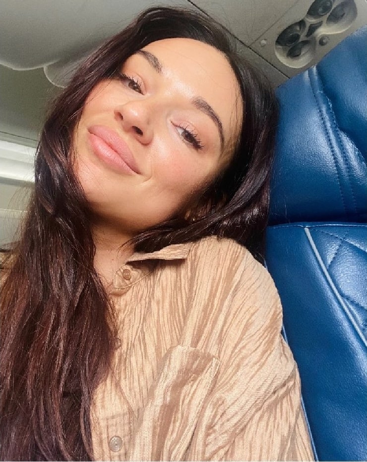 Picture of Crystal Reed