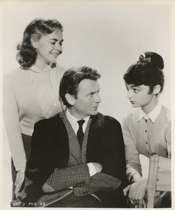 Dorothy Bromiley, John Mills, Carole Shelley