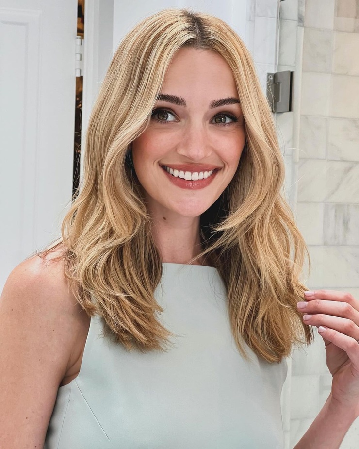 Picture of Brianne Howey
