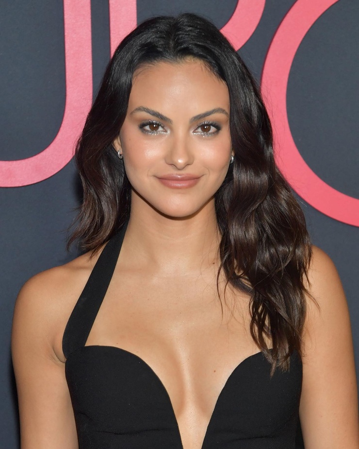 Picture of Camila Mendes