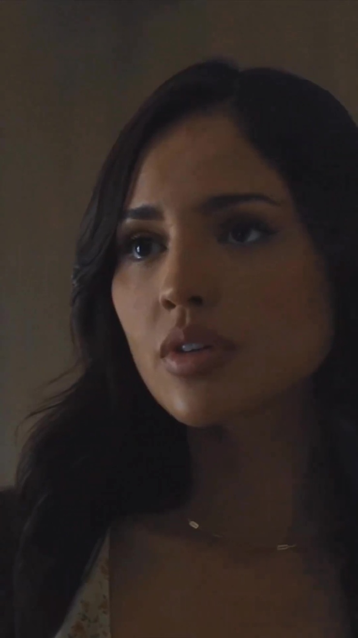 Picture of Eiza Gonzalez