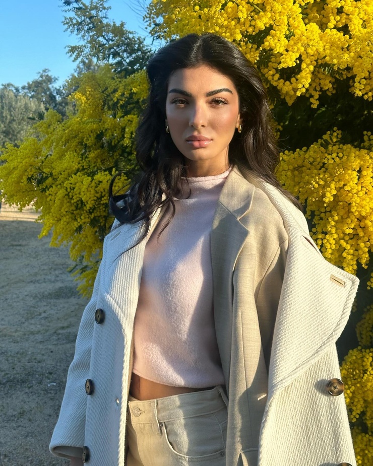 Picture of Elisa Maino