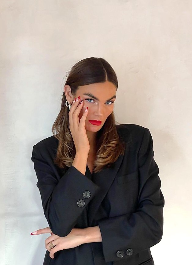 Picture of Tezza Barton