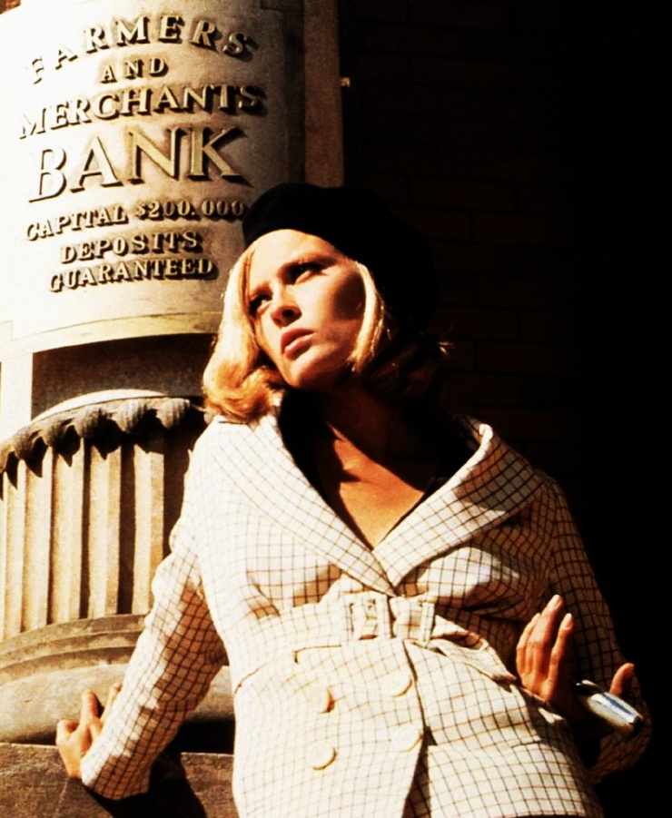 Faye Dunaway