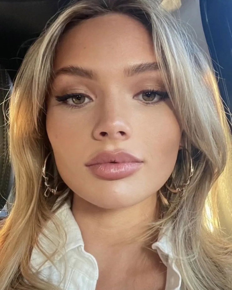 Picture of Natalie Alyn Lind