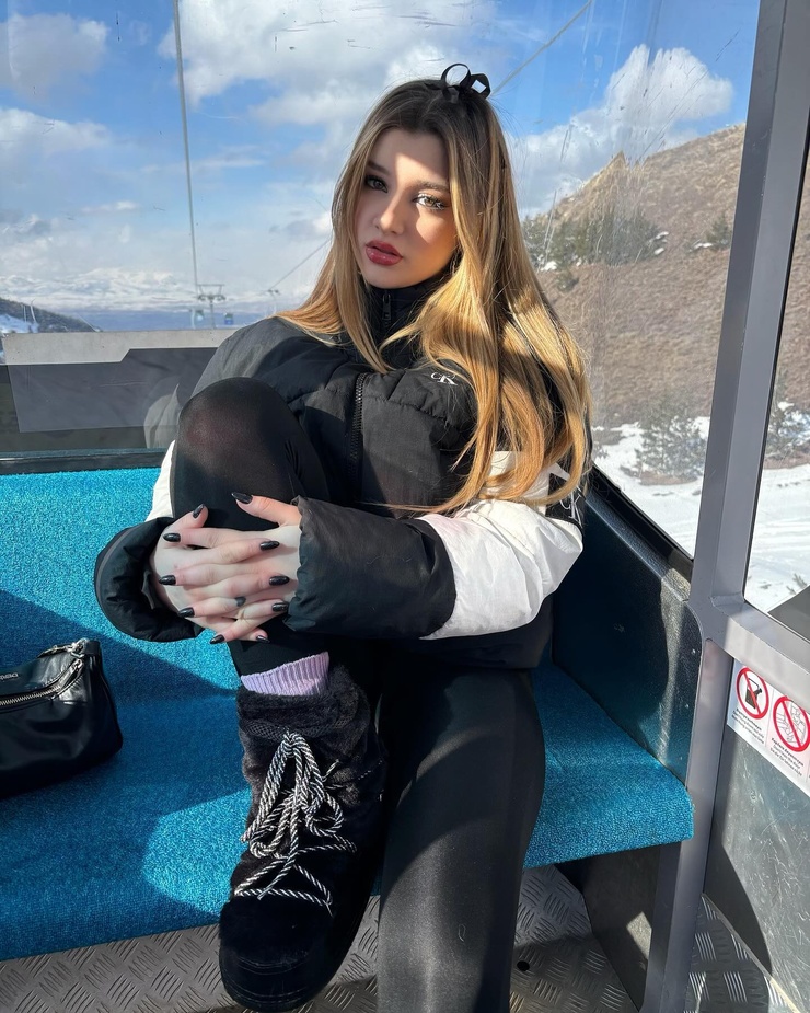 Image of Alara Serena