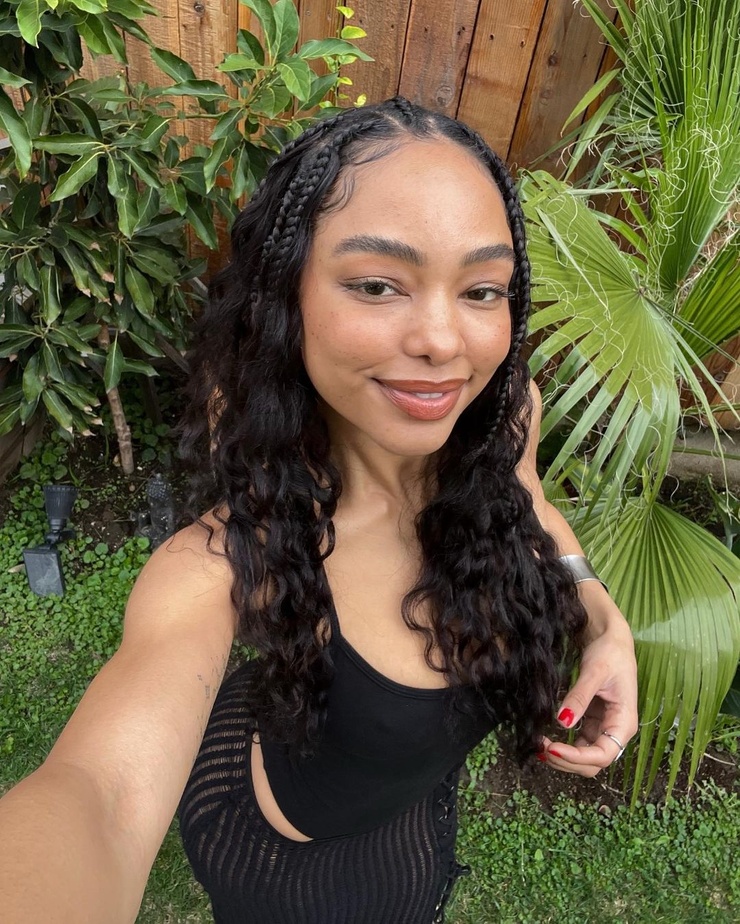 Image of Adrienne Beal