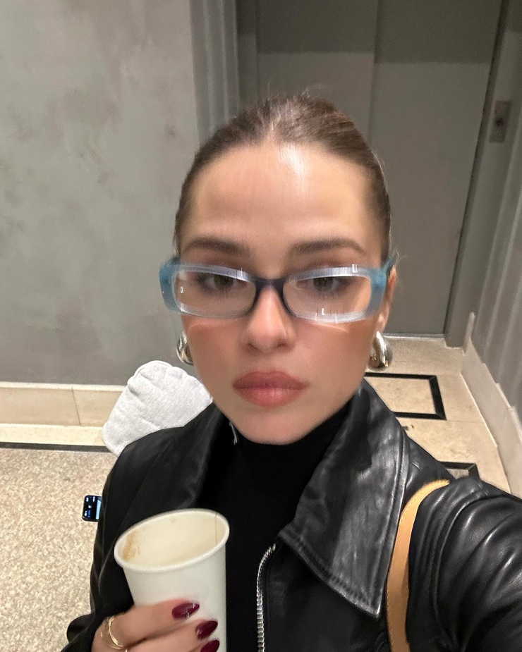 Jessy Hartel picture