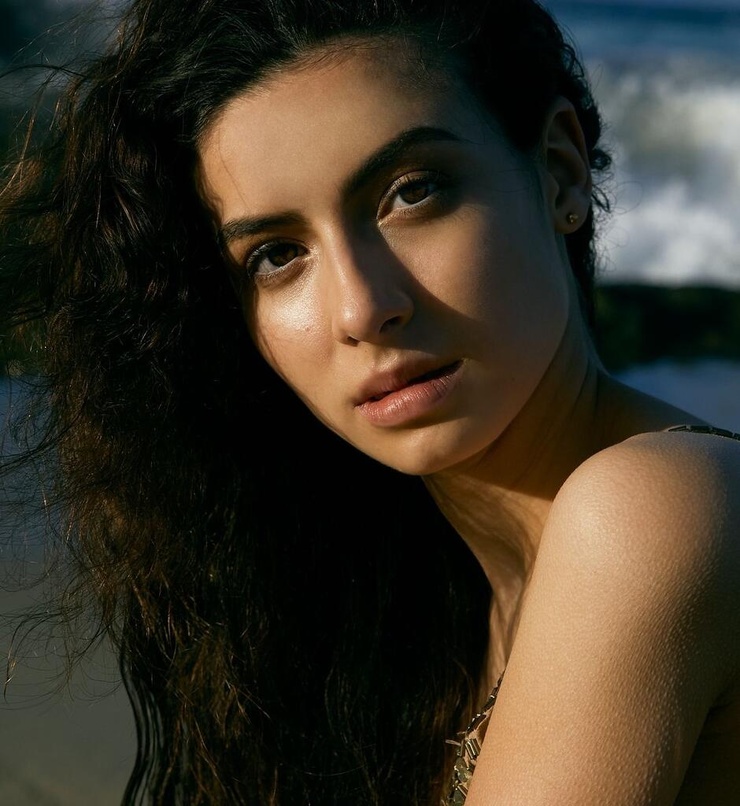 Picture of Elena Reeves