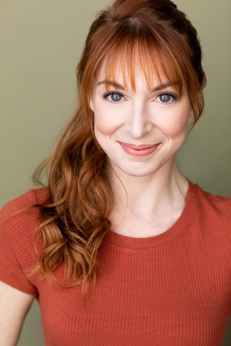 Picture of Lisa Foiles