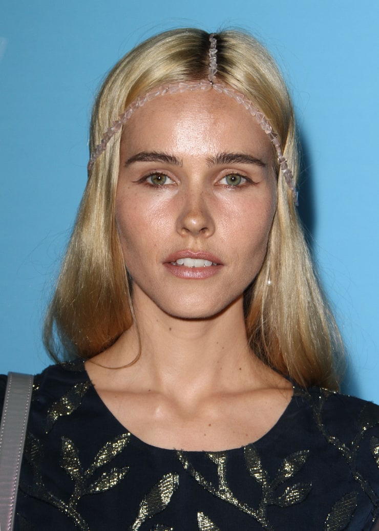 Picture of Isabel Lucas