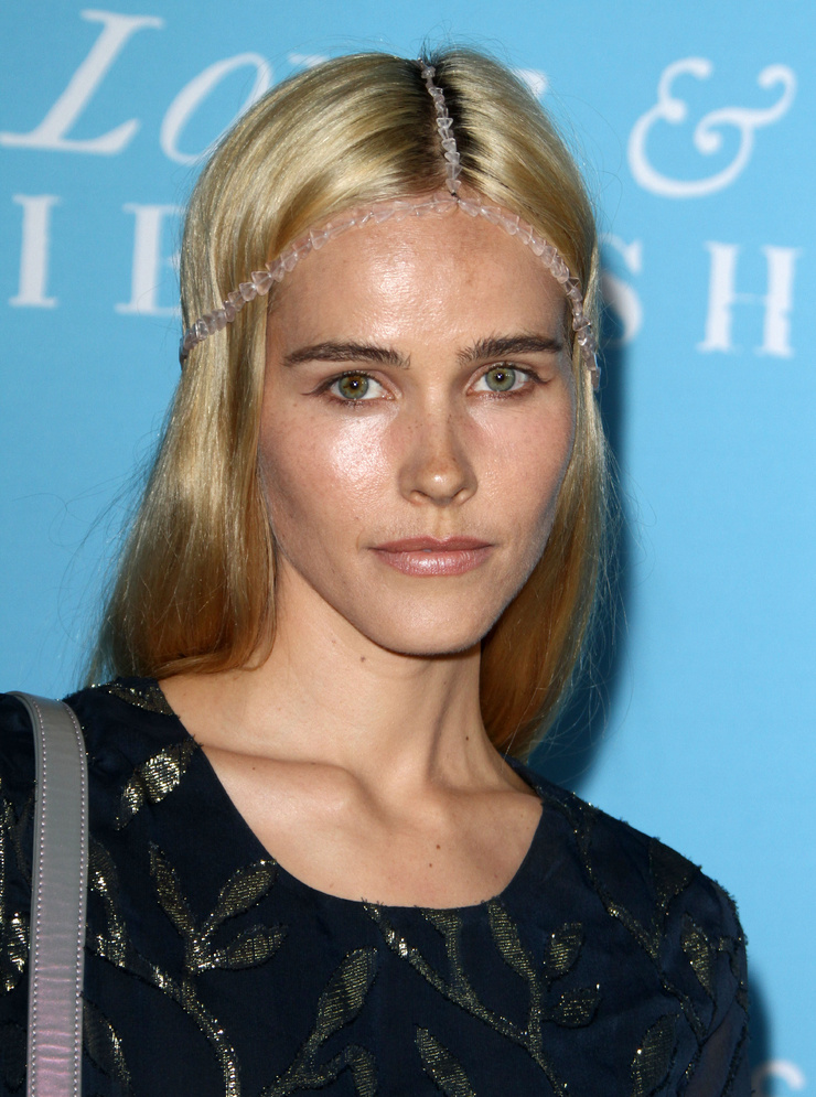 Picture of Isabel Lucas