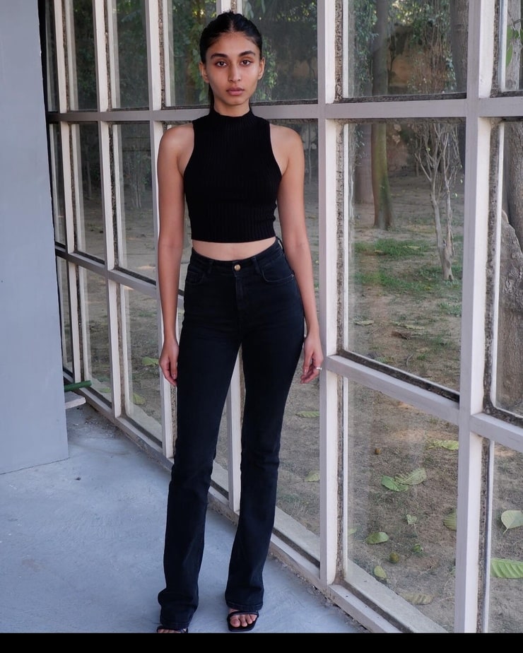 Krishita Shetty picture