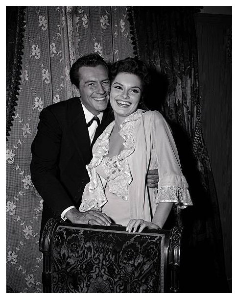 Jack Kelly, Suzanne Lloyd