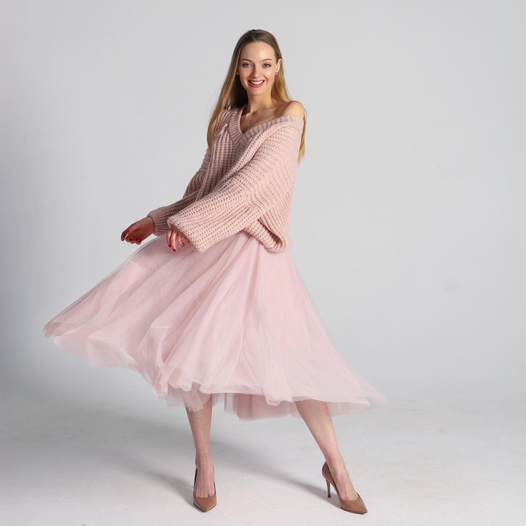 Anna Titova image