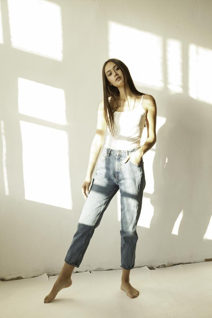 Picture of Alina Sar