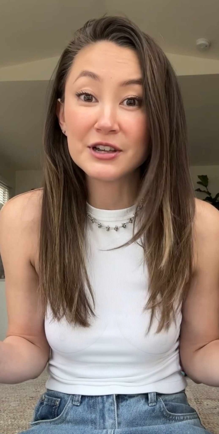 Kimiko Glenn picture