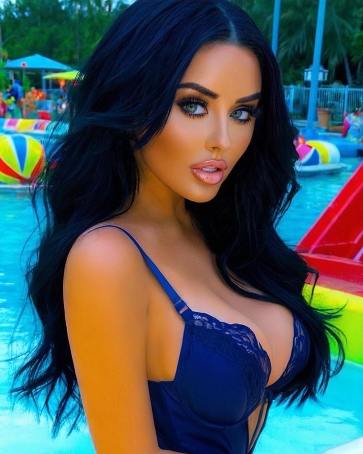 Picture of Abigail Ratchford