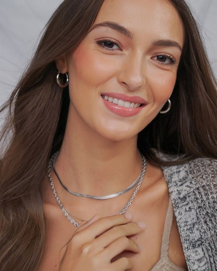 Picture of Kelly Hiotes