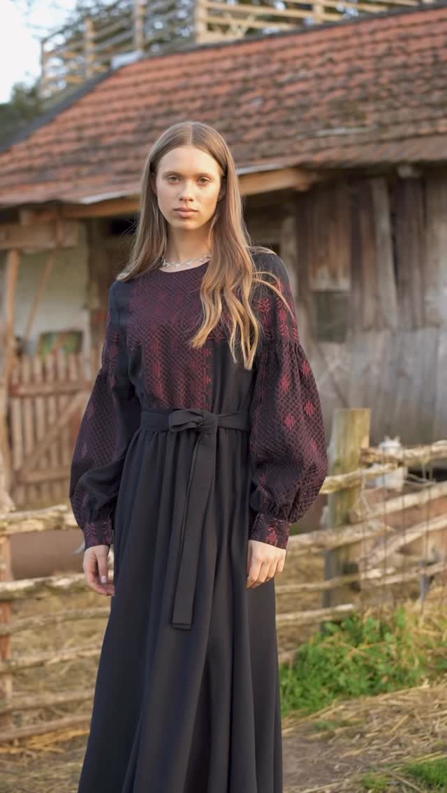 Julia Hmel image