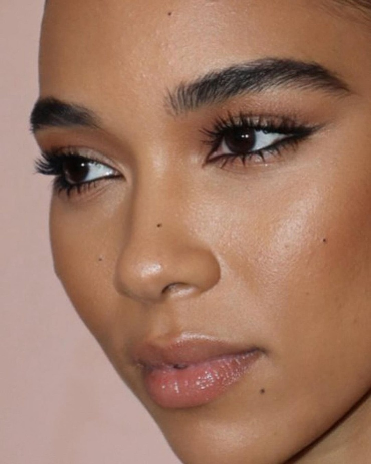 Picture of Alexandra Shipp