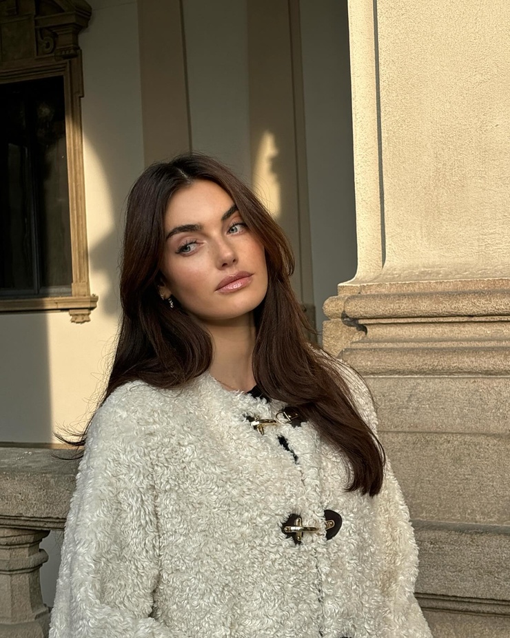 Picture of Celine Bethmann