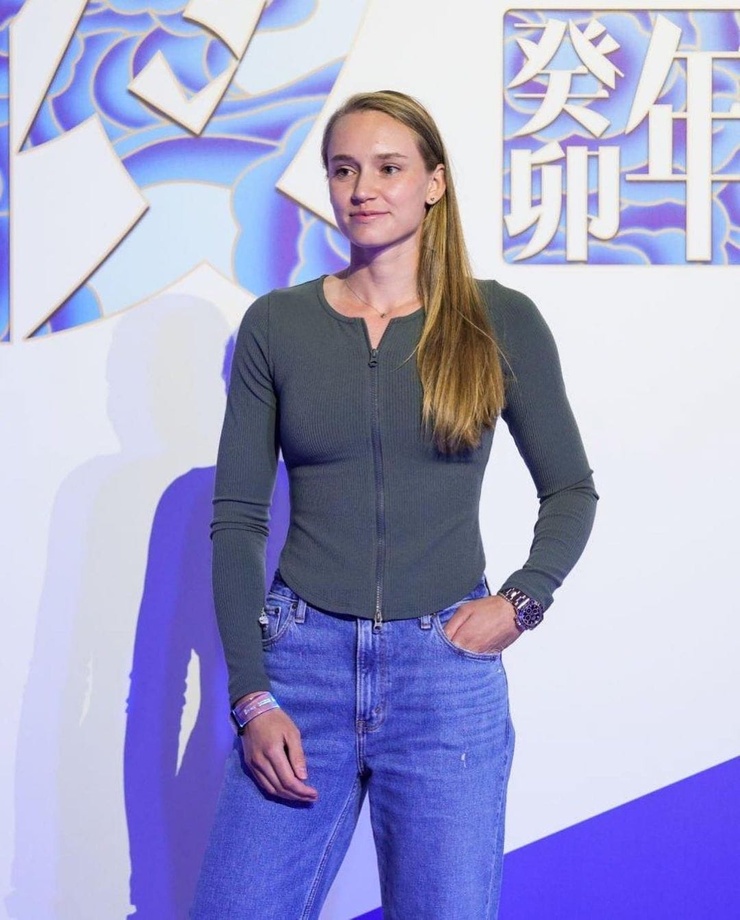 Elena Rybakina image