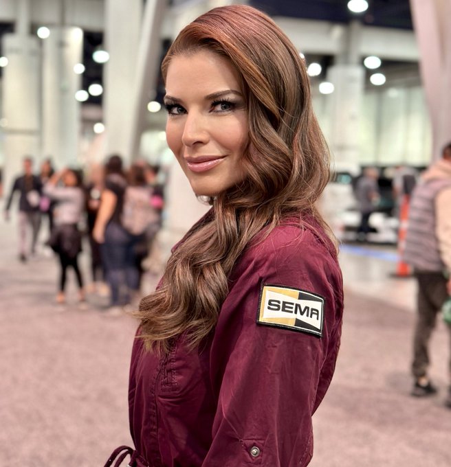 Picture of Adrienne Janic