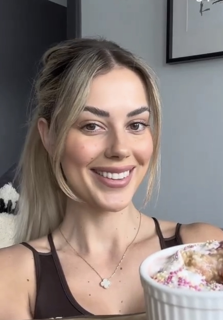 Picture of Ellie Hoad