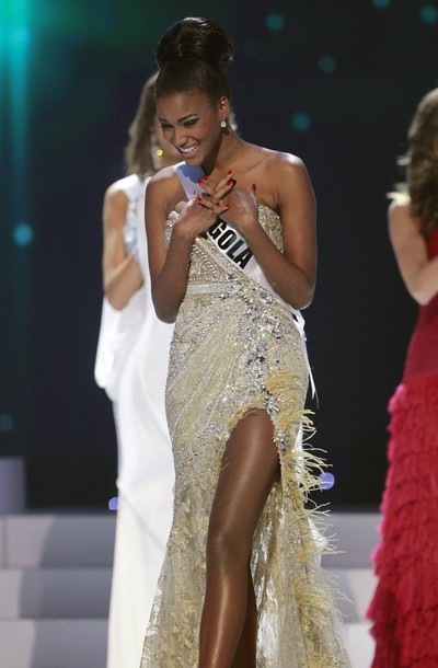 Leila Lopes image