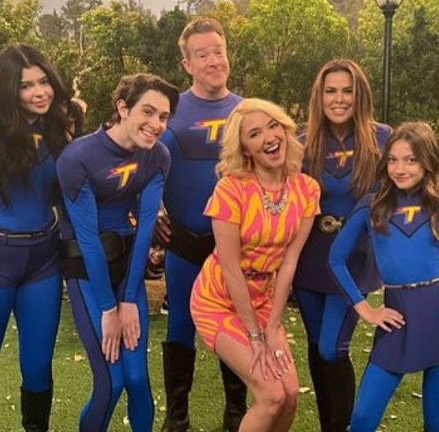 Picture of The Thundermans Return