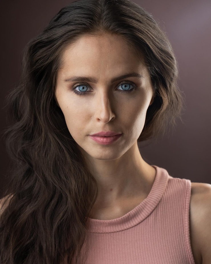 Picture of Lena Hunter