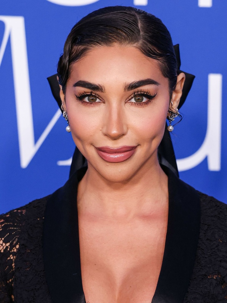 Chantel Jeffries image