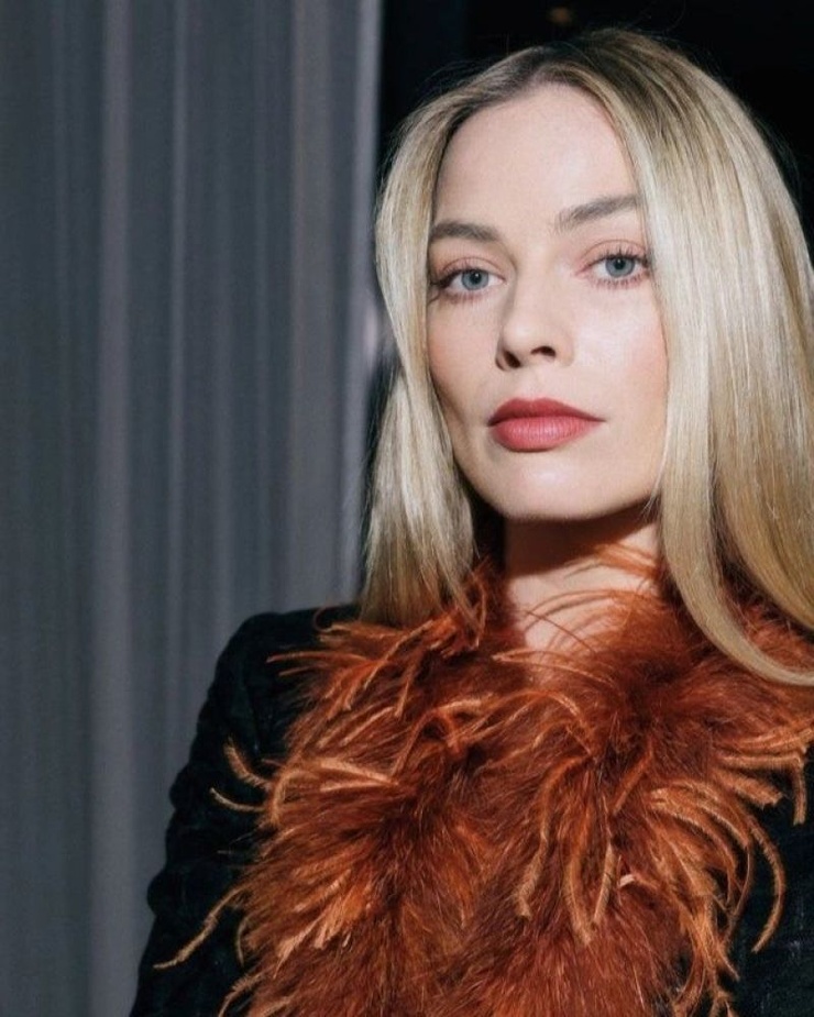 Margot Robbie image