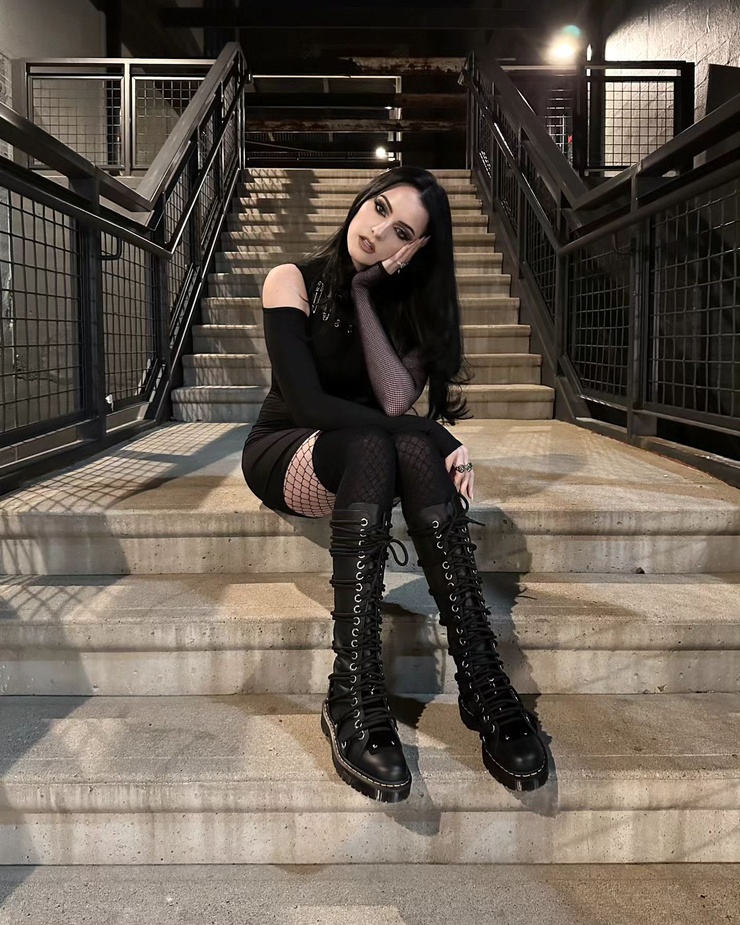 Picture of Angelica Rose